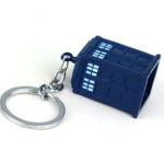 Tardis Keychain - Rare Cast Metal Doctor Who Tardis Keychain