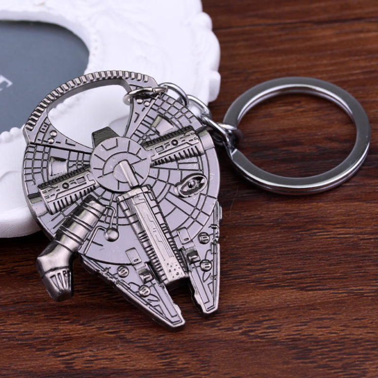 Millennium Falcon Keychain - Pewter Metal Star Wars Keychain