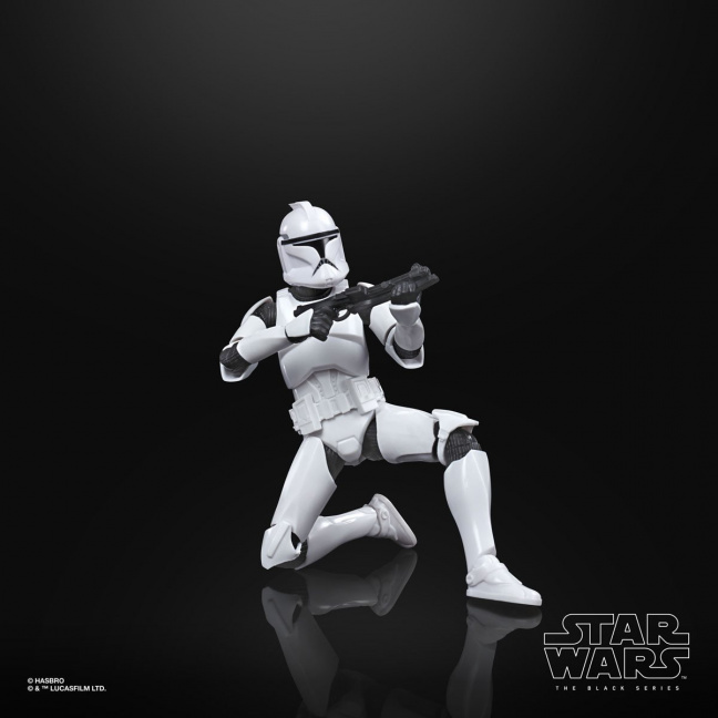 Star Wars The Black Series Clone Trooper (AOTC) 6-Inch Action Figure ...