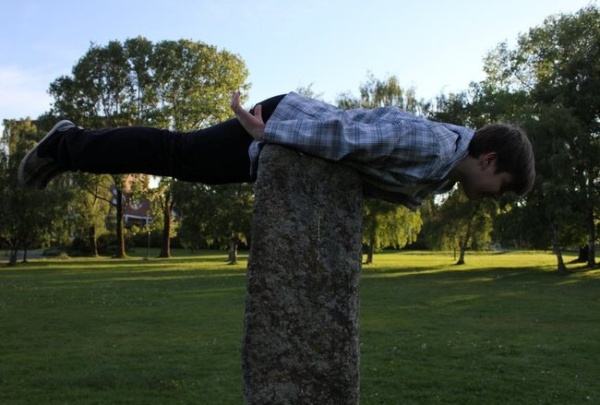 The Planking Fad Of The 2010's - Geek Slop